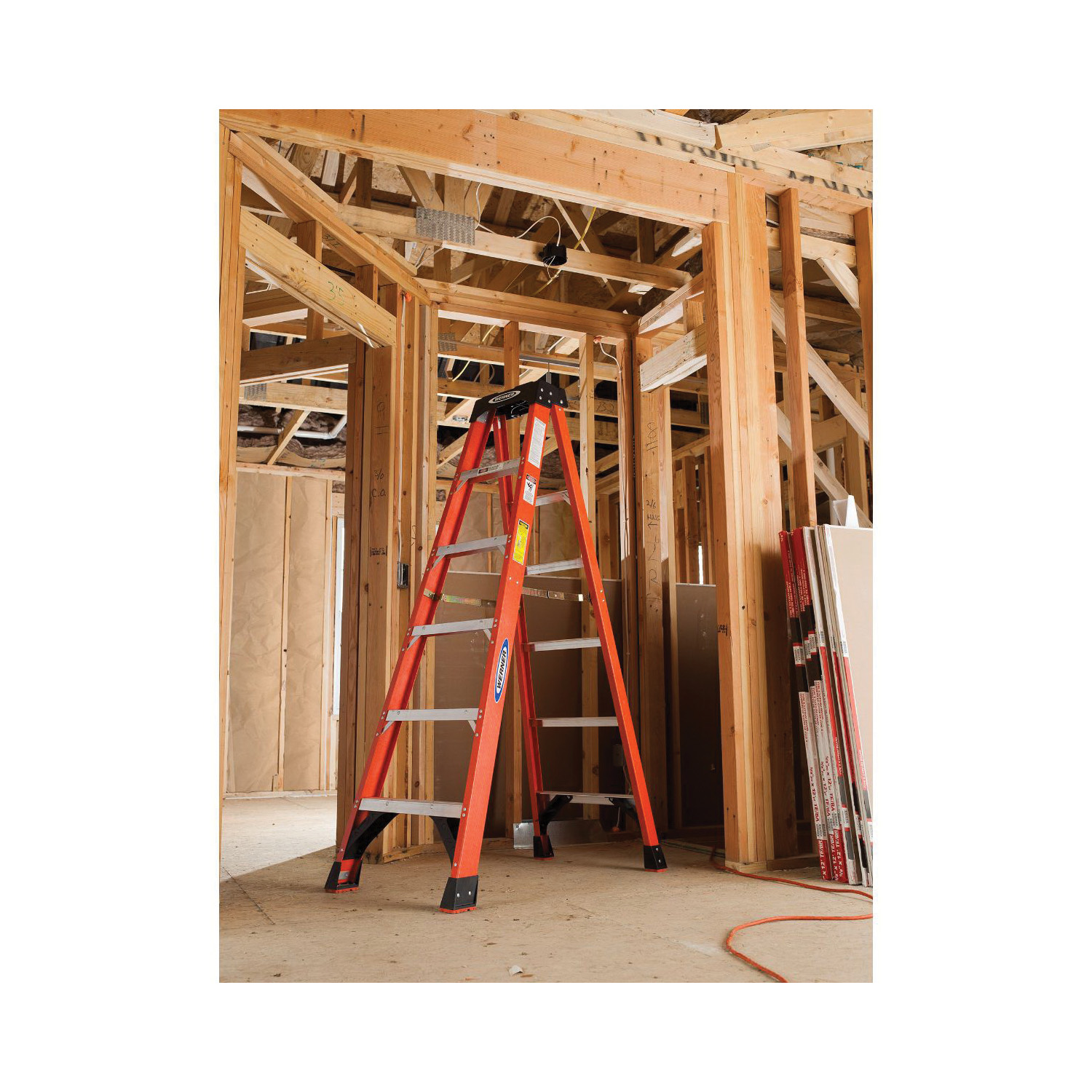 NXT1A08 WERNER 8 ft. FIBERGLASS | Kendall Electric Inc